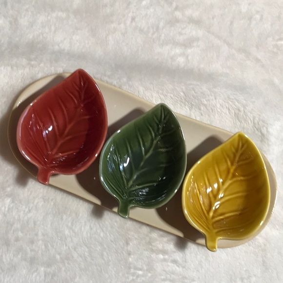 Pier 1 | Dining | Pier Imports Condiment Bowls And Tray Set | Poshmark